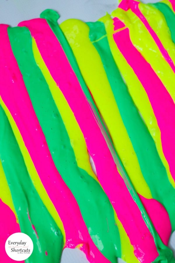 How to Make Neon Slime - Everyday Shortcuts