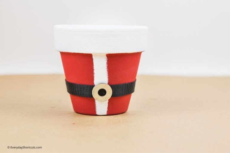 DIY Santa Terra Cotta Pot - Everyday Shortcuts