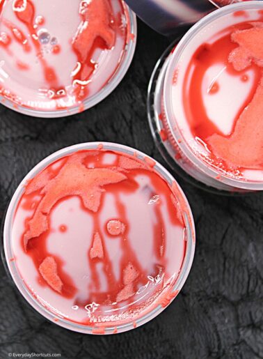 Scream Jello Shots - Everyday Shortcuts