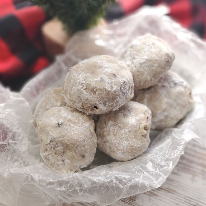 Pecan Balls - Everyday Shortcuts