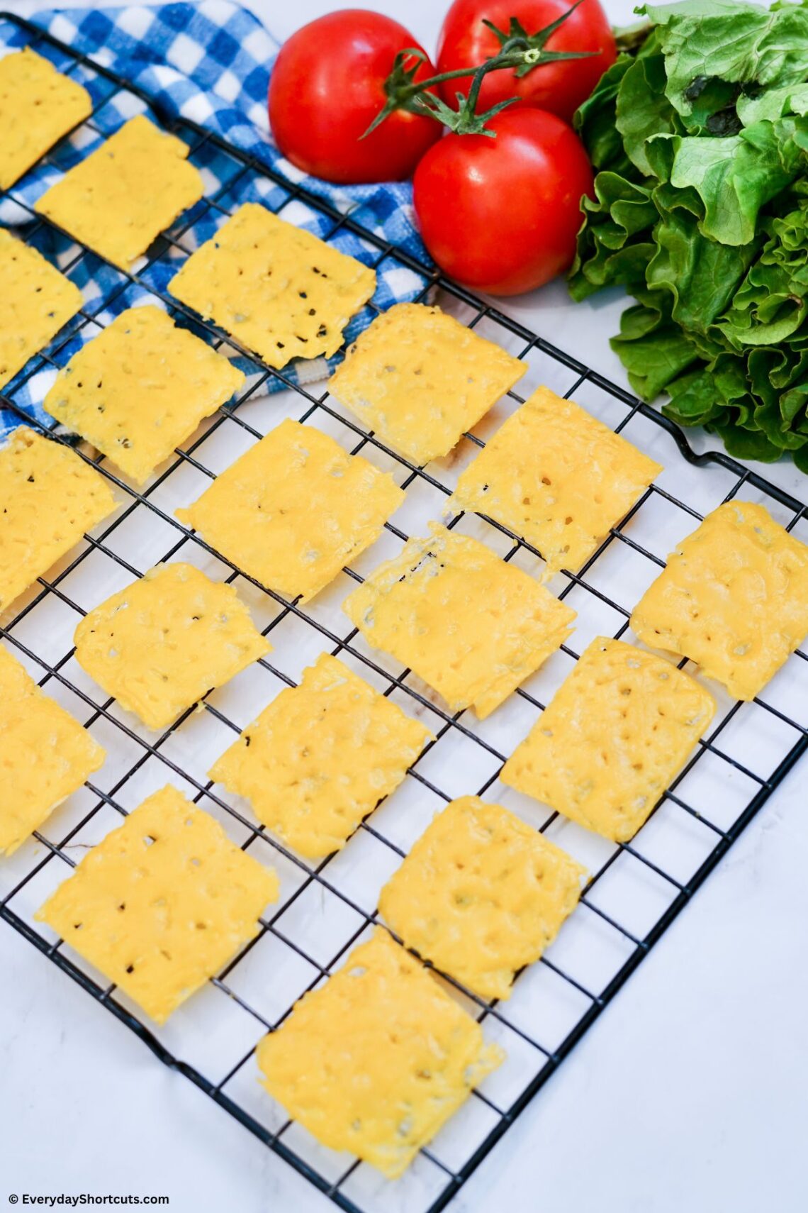 Keto Cheese Crackers - Everyday Shortcuts