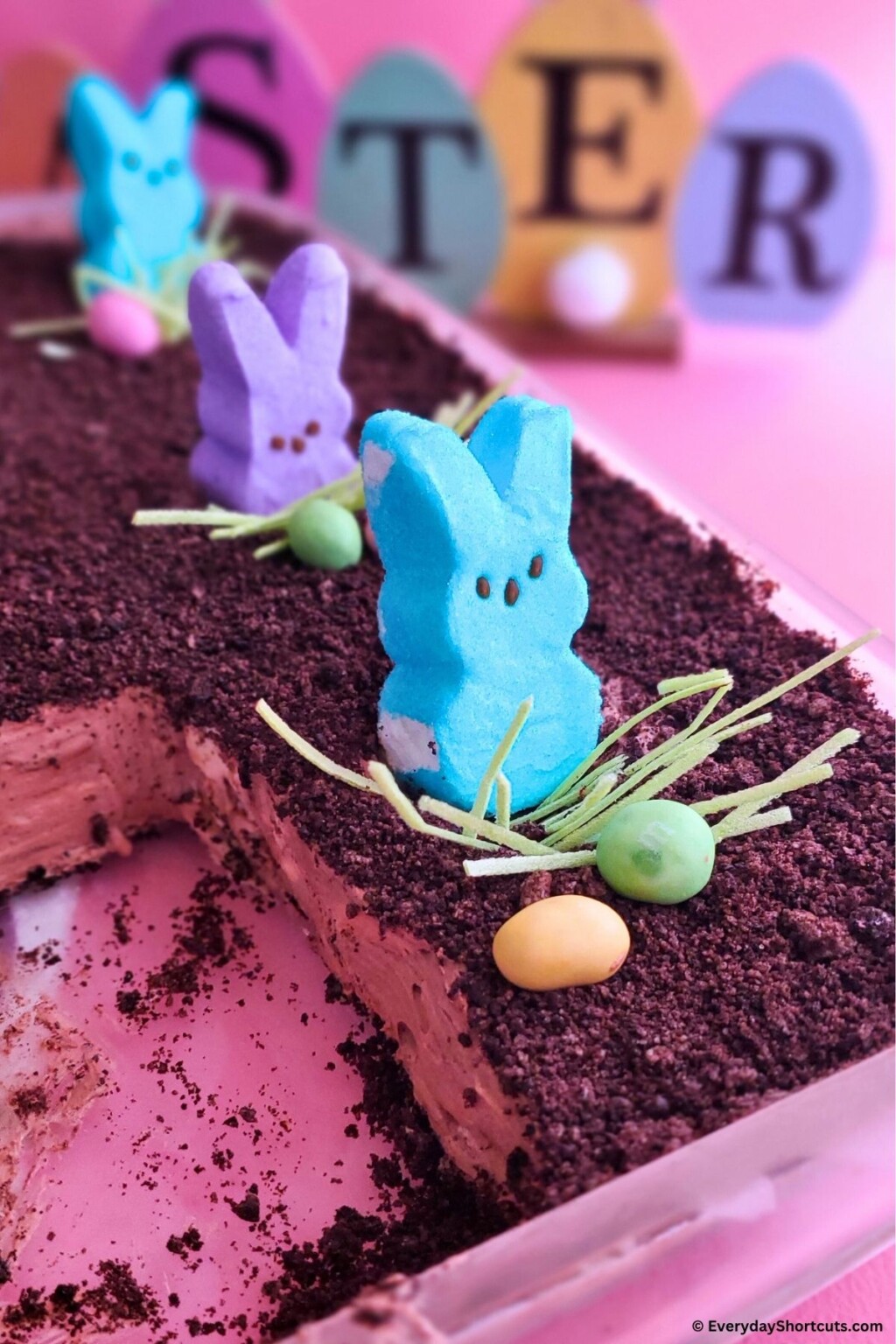 Easter Dirt Cake Recipe - Everyday Shortcuts