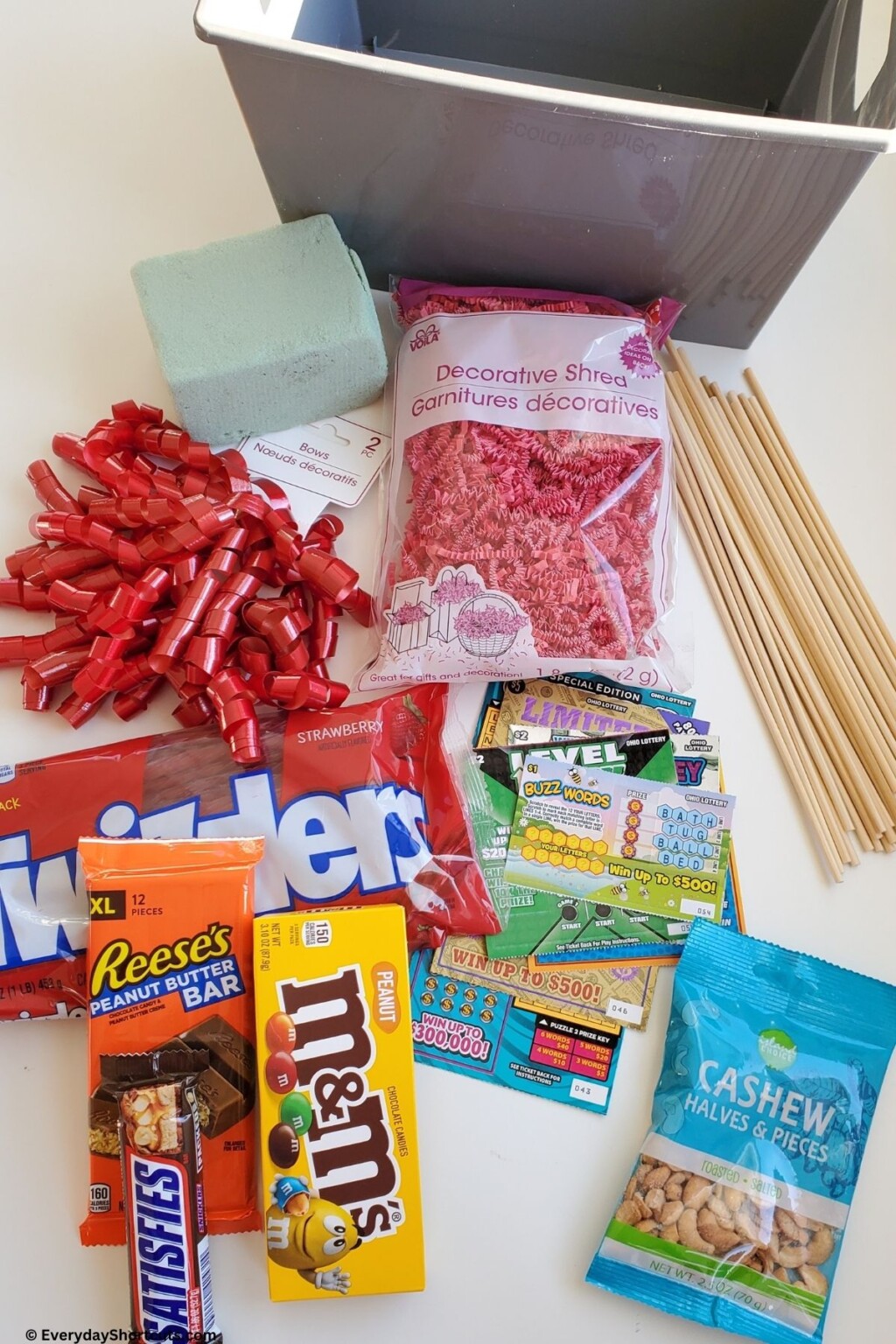 Candy and Lottery Ticket Bouquet - Everyday Shortcuts