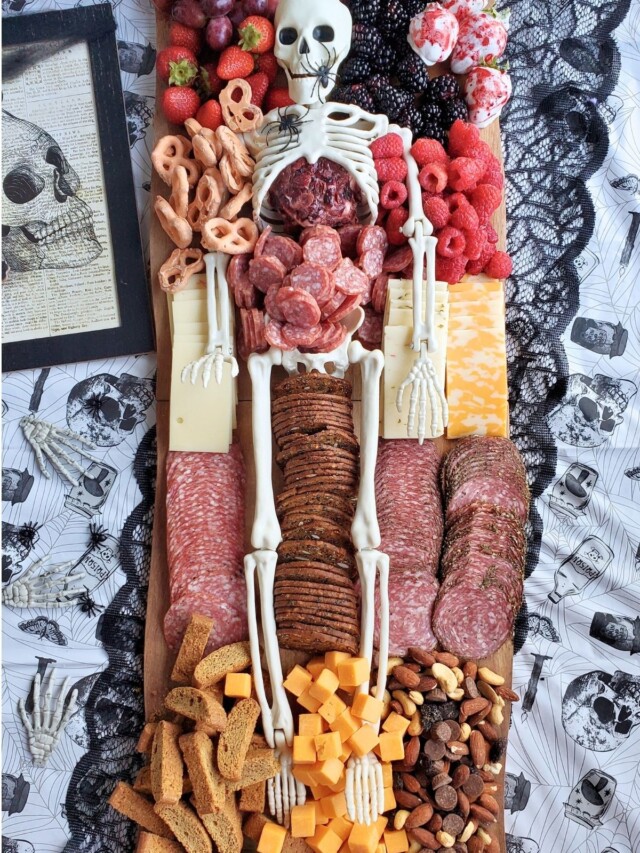 Halloween Feet Loaf - Everyday Shortcuts