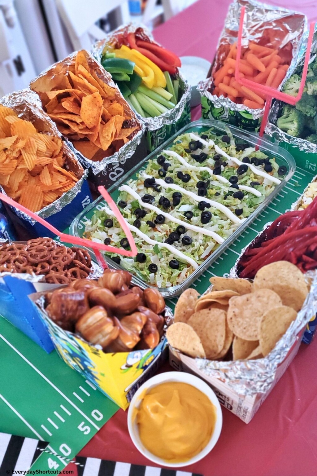 How to Make a Snack Stadium - Everyday Shortcuts