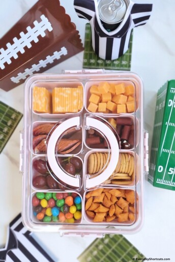 Snackle Box Charcuterie on the Go - Everyday Shortcuts