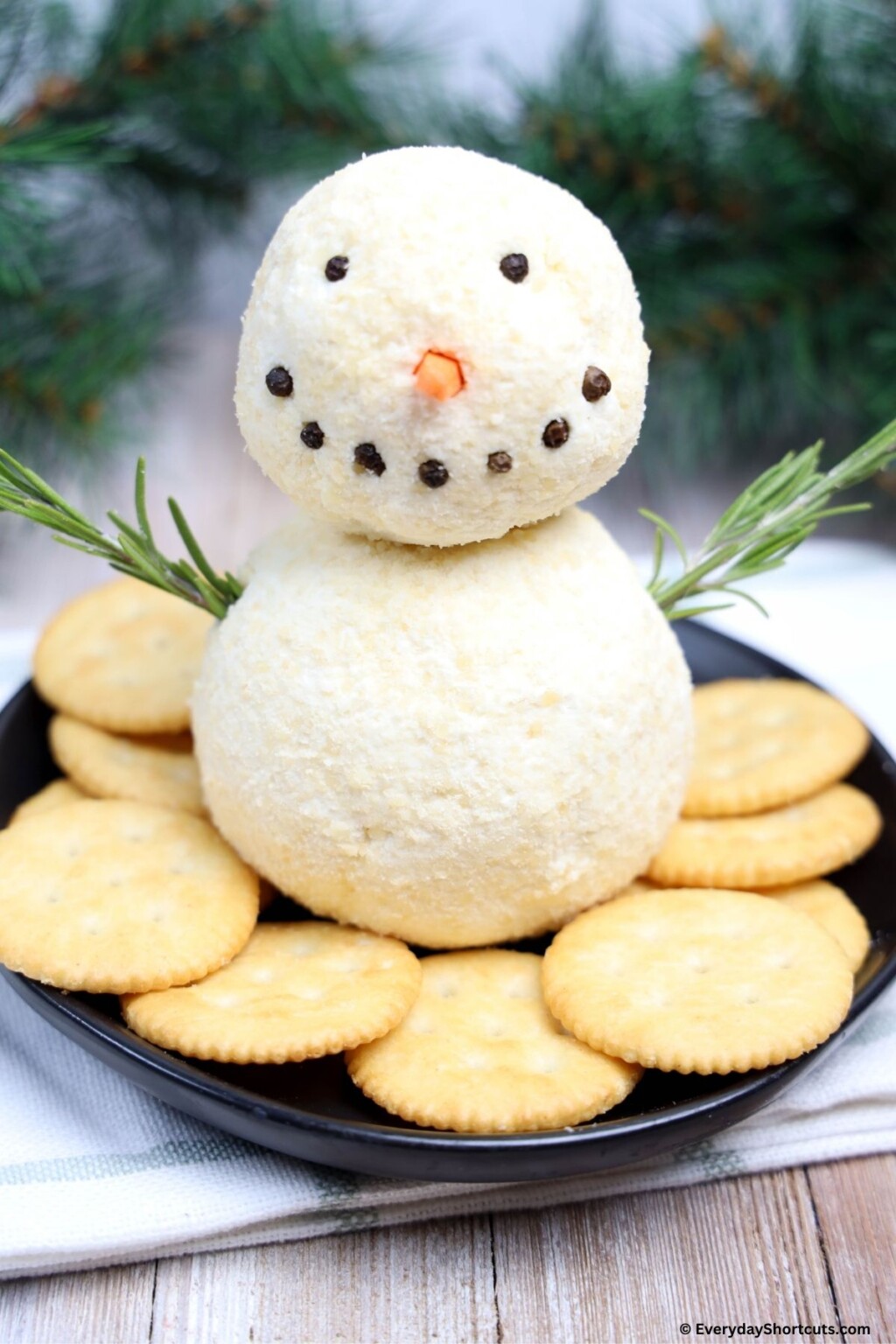 Snowman Cheese Ball - Everyday Shortcuts