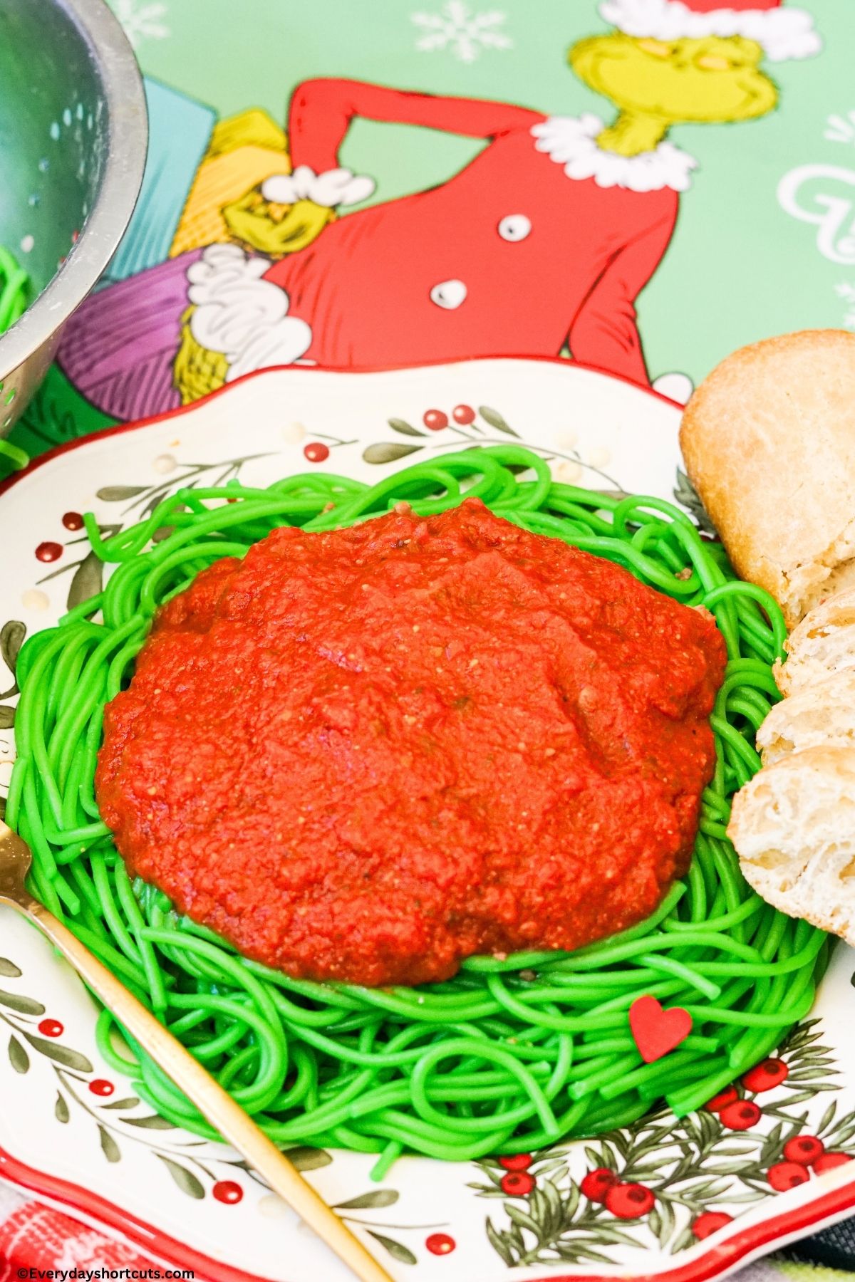 Grinch Spaghetti - Everyday Shortcuts