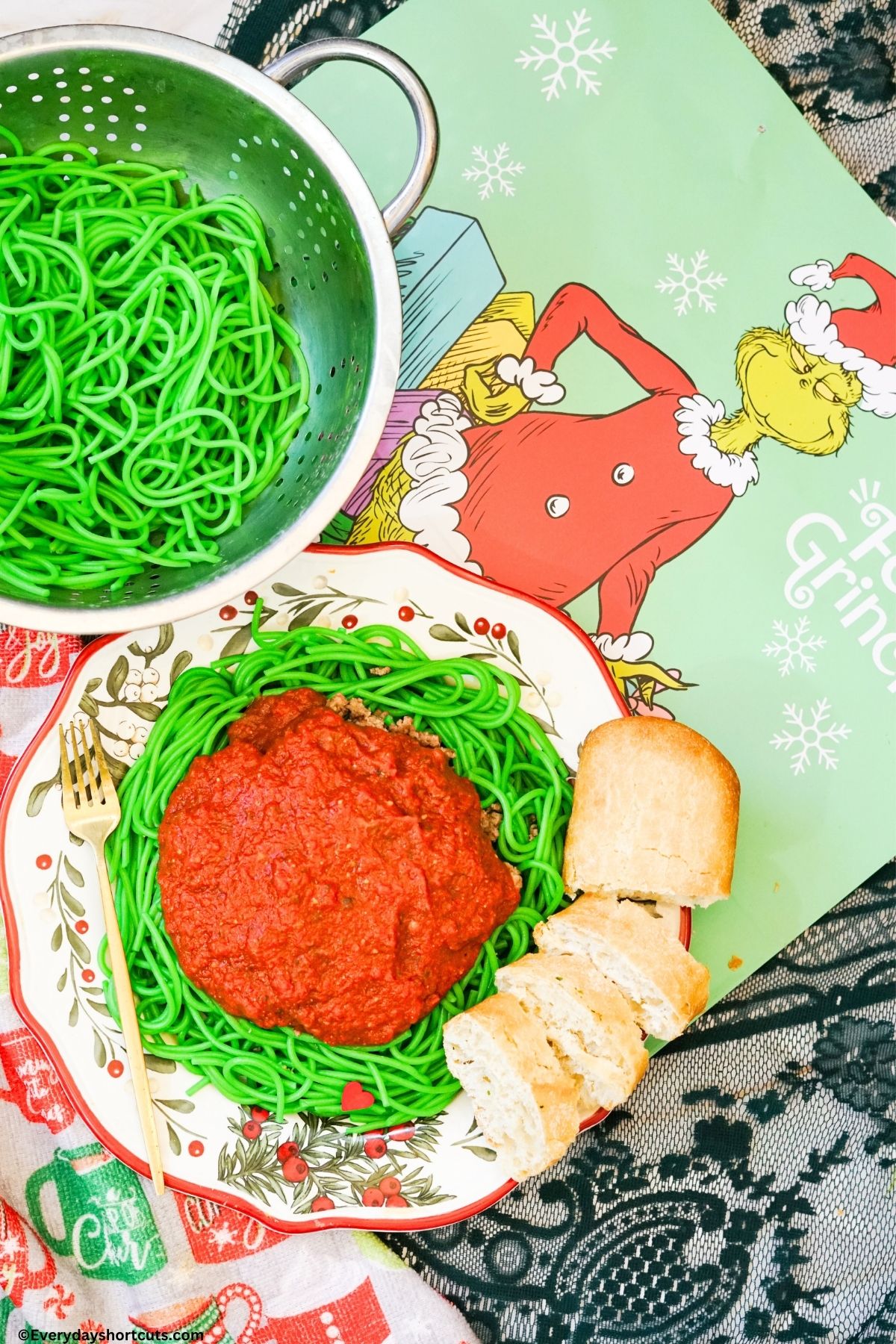 Grinch Spaghetti - Everyday Shortcuts