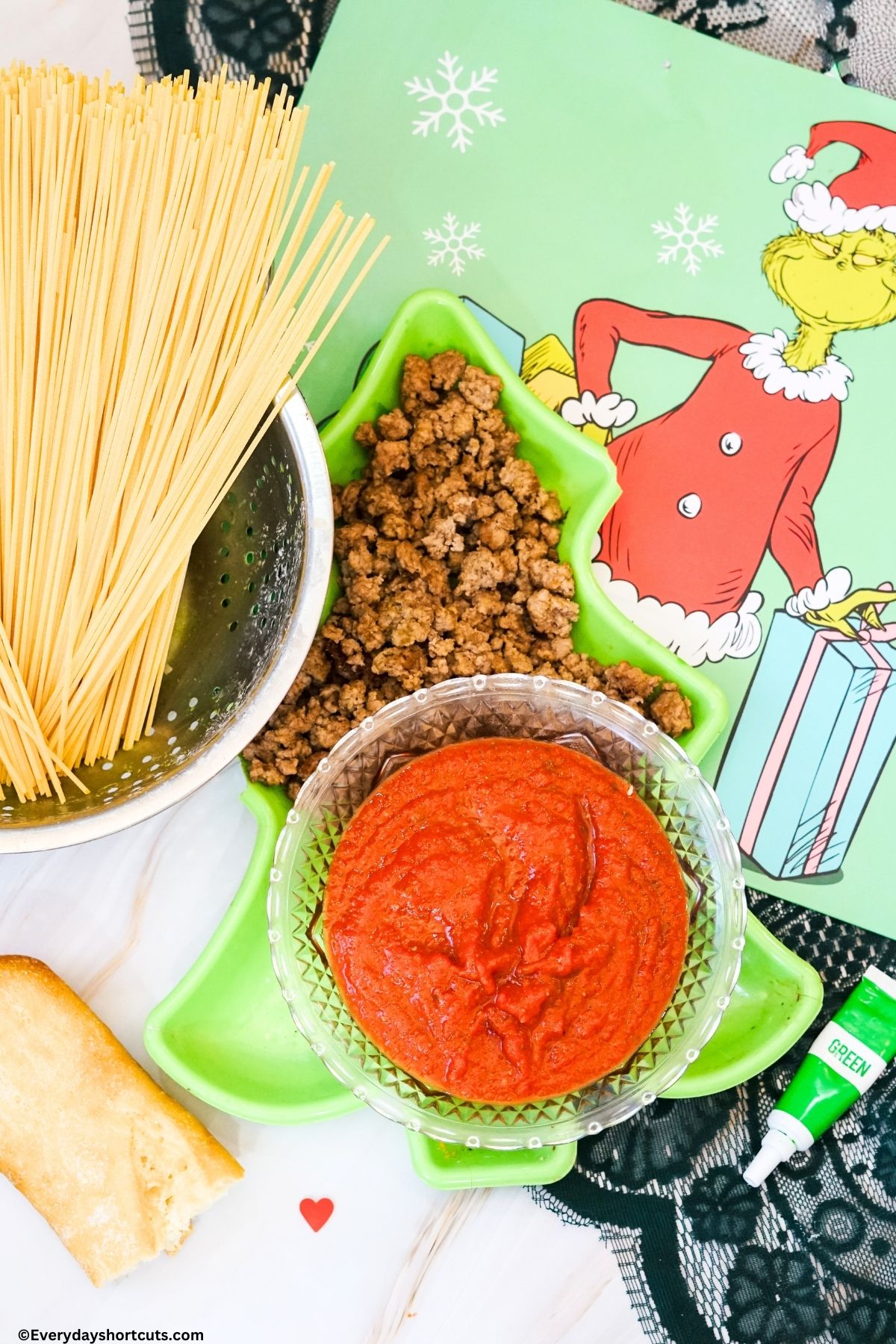 Grinch Spaghetti - Everyday Shortcuts