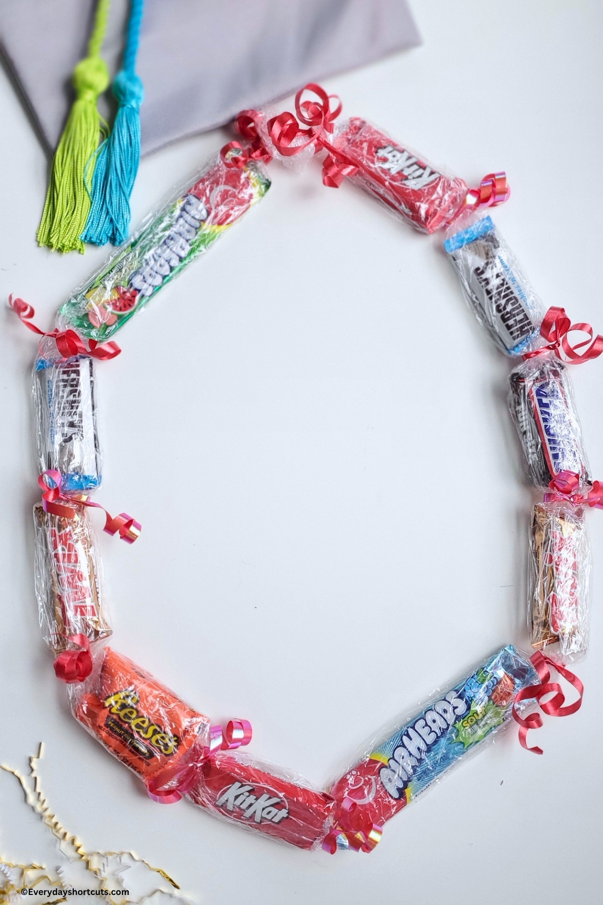 How to Make a Candy Lei - Everyday Shortcuts